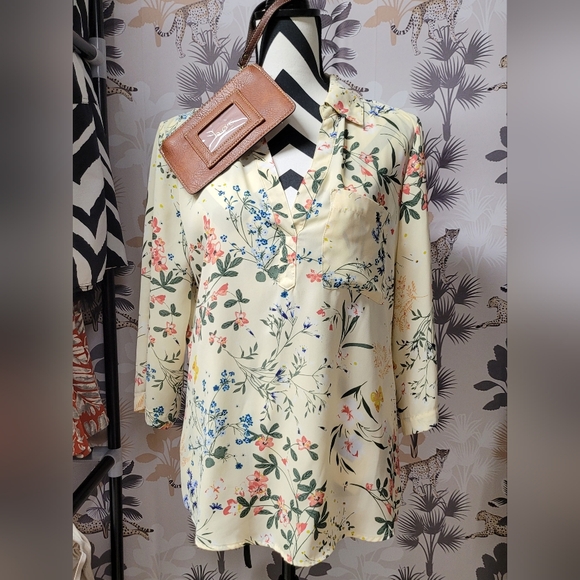 Soho | Tops | Smslaw4 Euc Top 34 Sleeve Floral Sheer Blouse Without ...